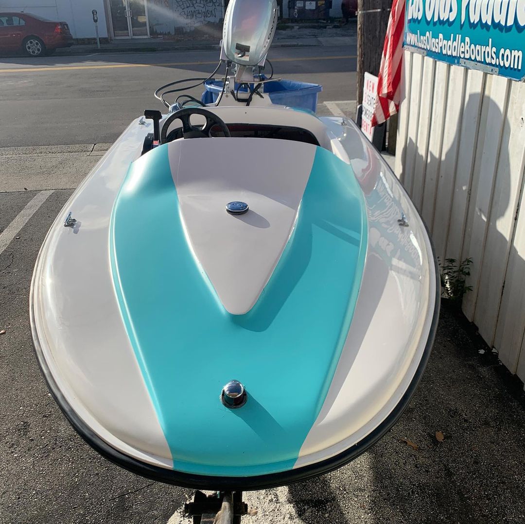 Mini-Powerboat Rentals - Great Locations