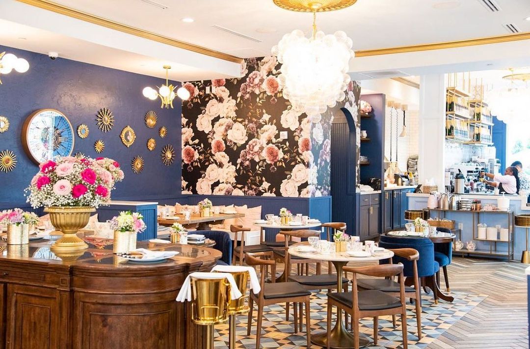 Little Hen - Great Locations